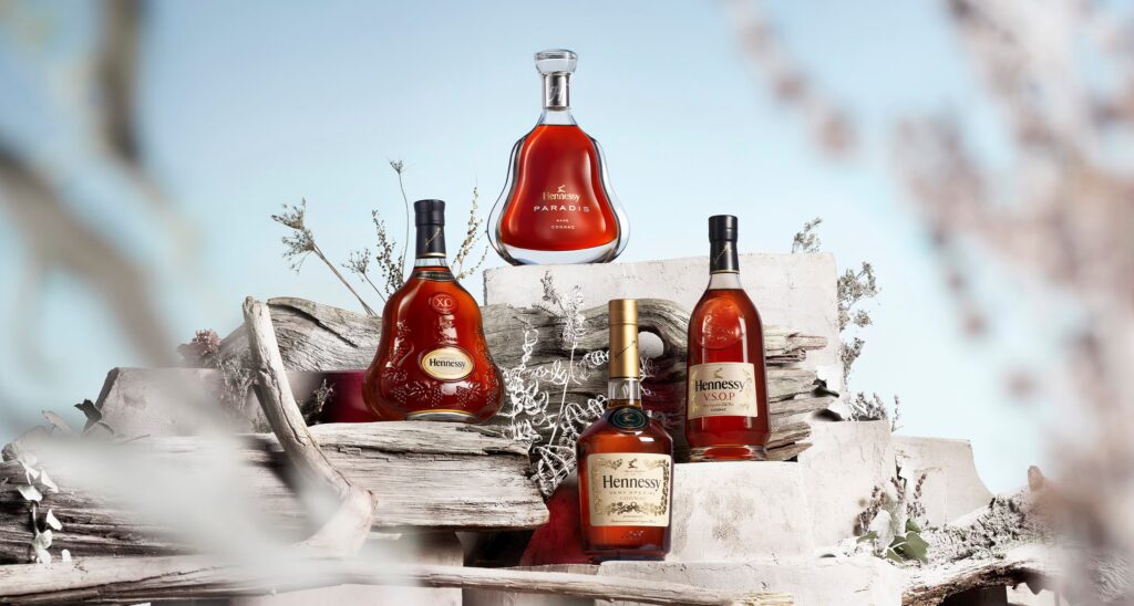 The rise of Hennessy Spirit Glass Bottle: Valiant Glass Redefines ...